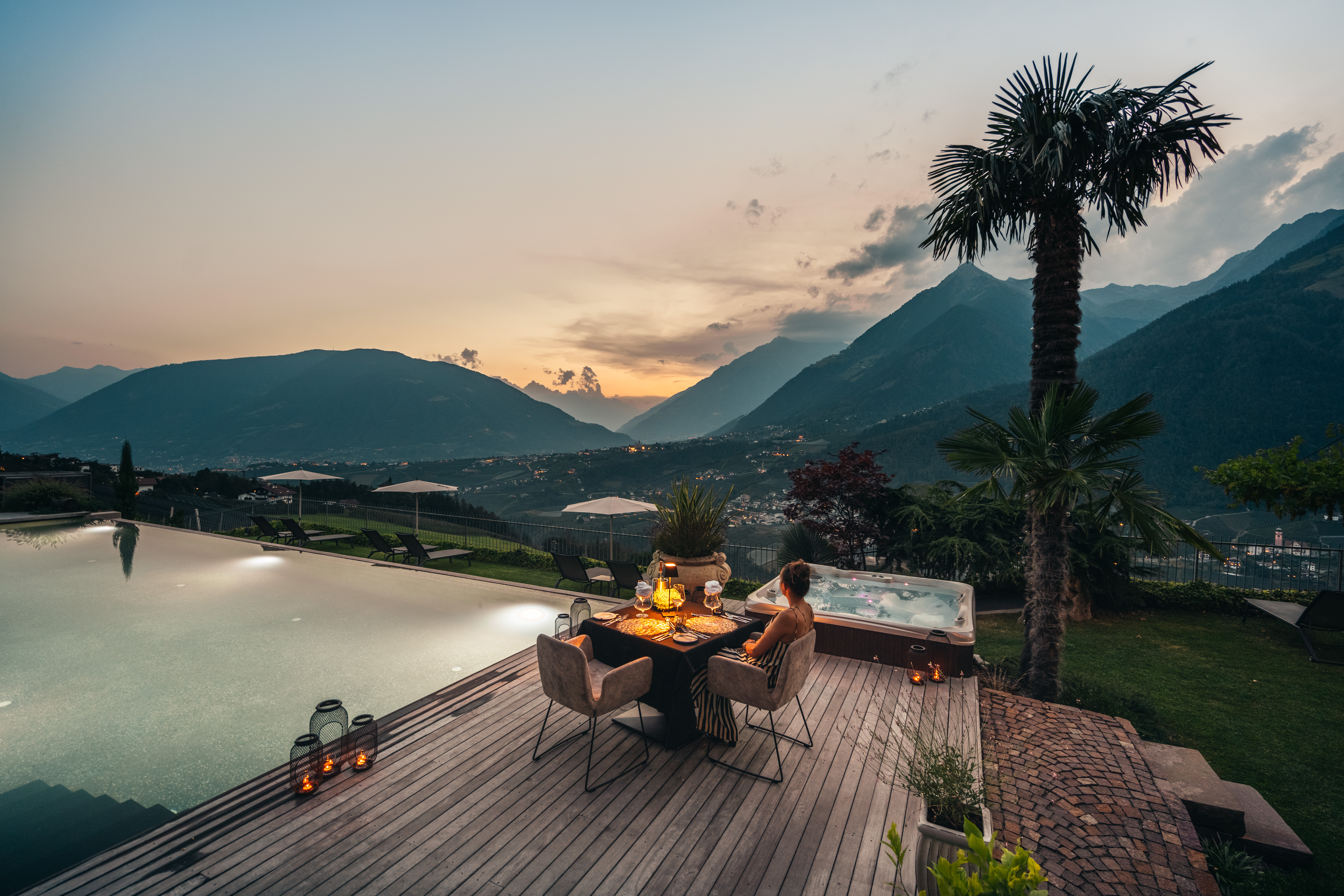 APRIL, APRIL, APRIL… -10%